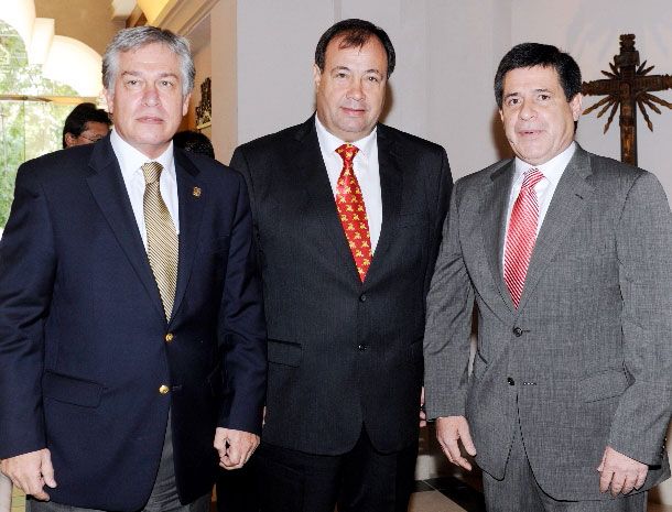 Almuerzo de la CAP con Horacio Cartes - Sociales - ABC Color