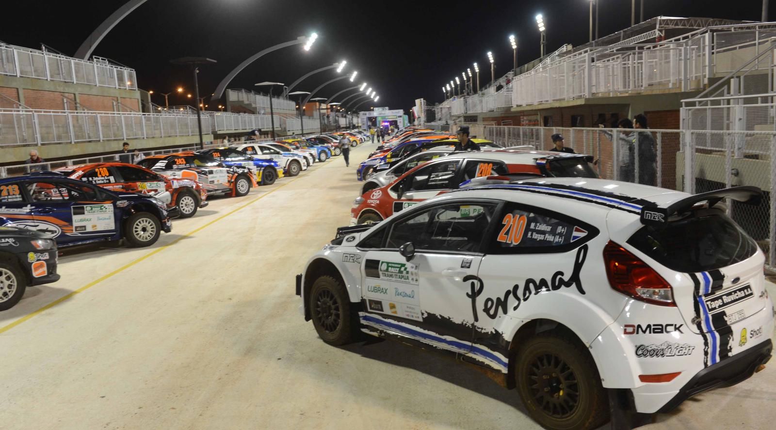 Sensacional apertura del Rally Trans-Itapúa - Automovilismo - ABC Color