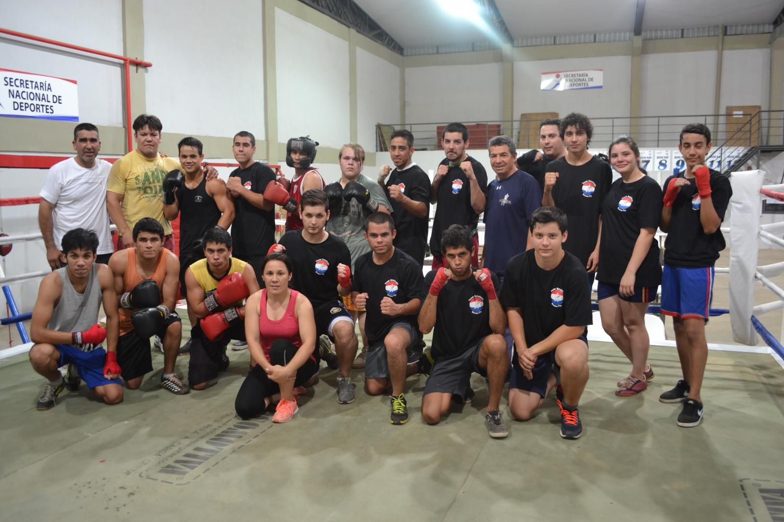 Boxeo aficionado en el gimnasio de la FPB - Polideportivo - ABC Color