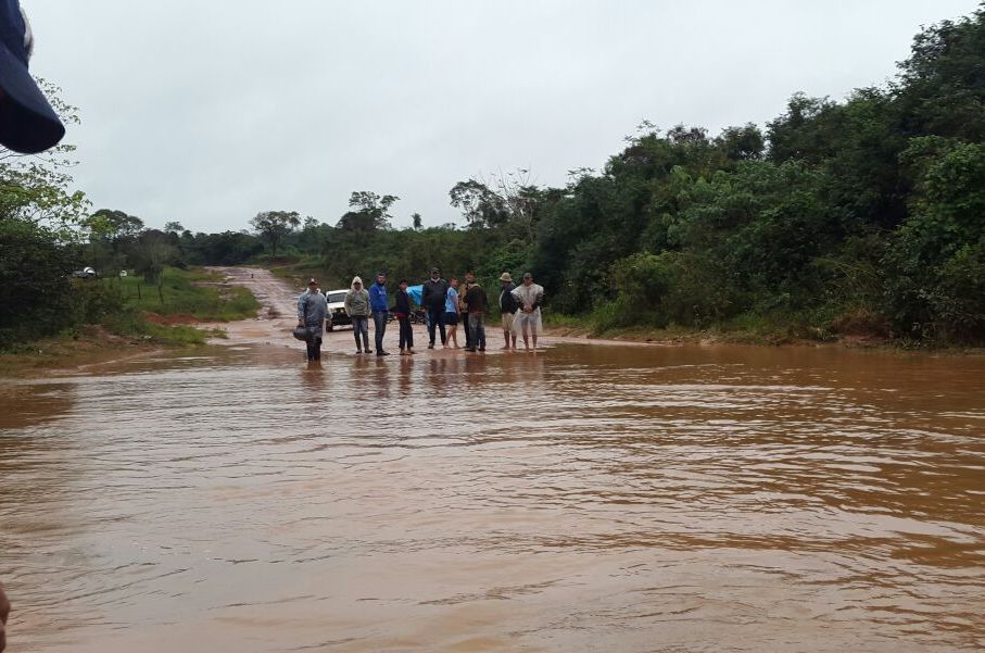 Villa Ygatimí, en emergencia por desbordes - Nacionales - ABC Color