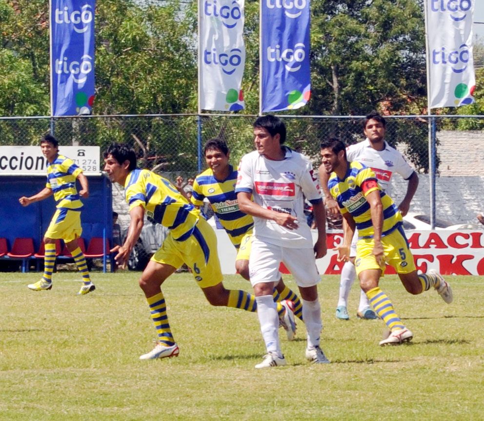 Seis equipos arrancan festejando - Deportes - ABC Color