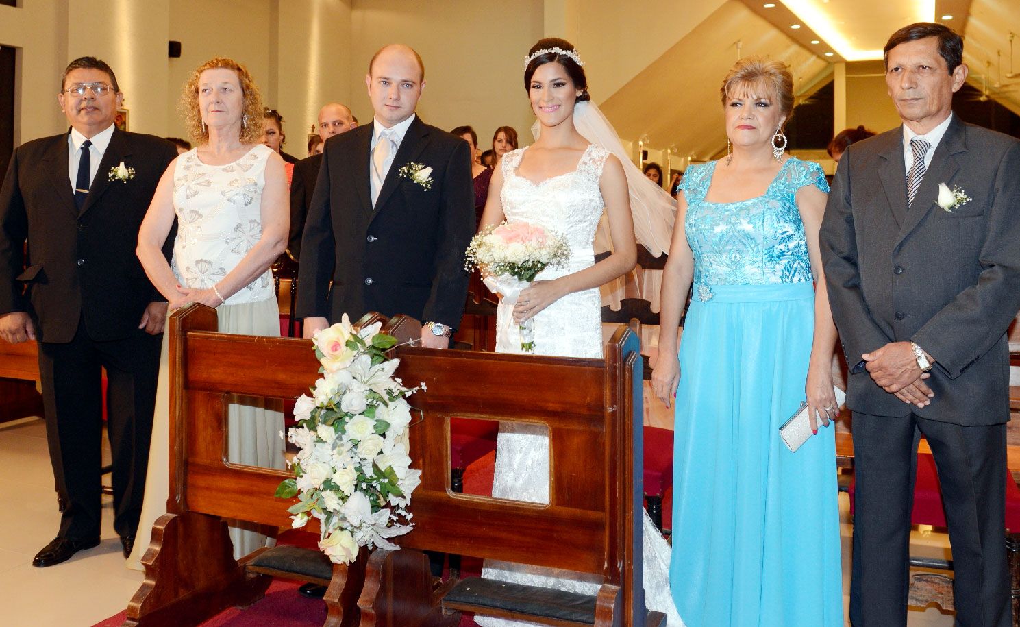 Belén González Zacarías y Otto Harder Toews - Sociales - ABC Color