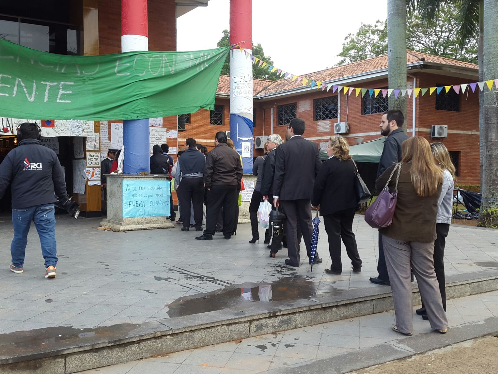 Se reanudan actividades en rectorado UNA - Nacionales - ABC Color