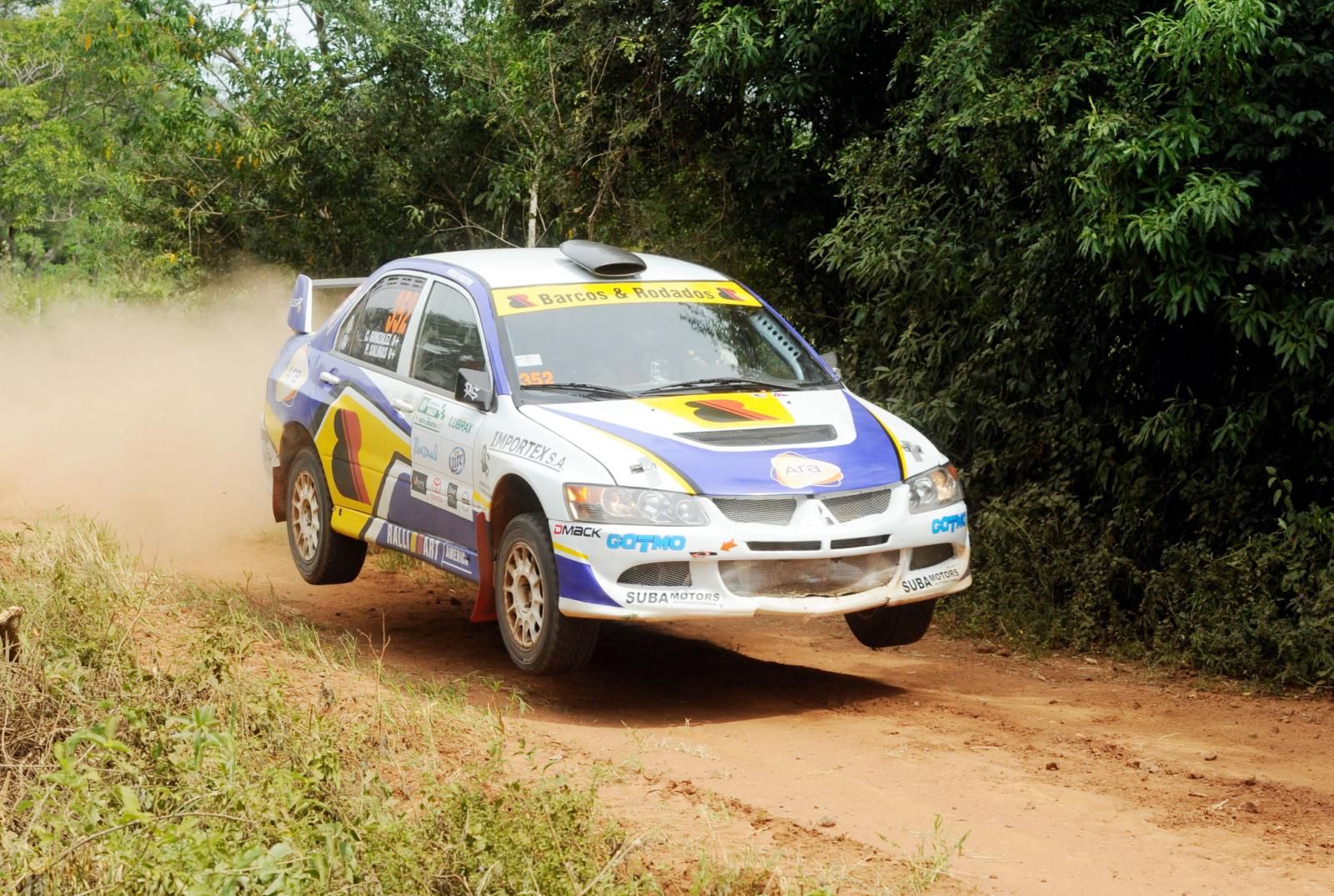 El rally está muy parejo - Motor - ABC Color