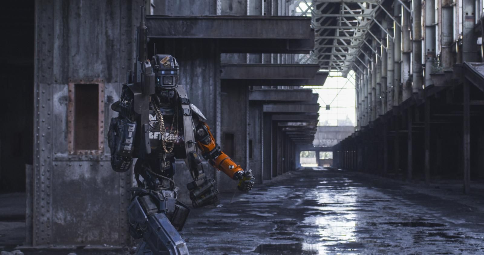 “Chappie”: un robot con sentimientos - Cine y TV - ABC Color