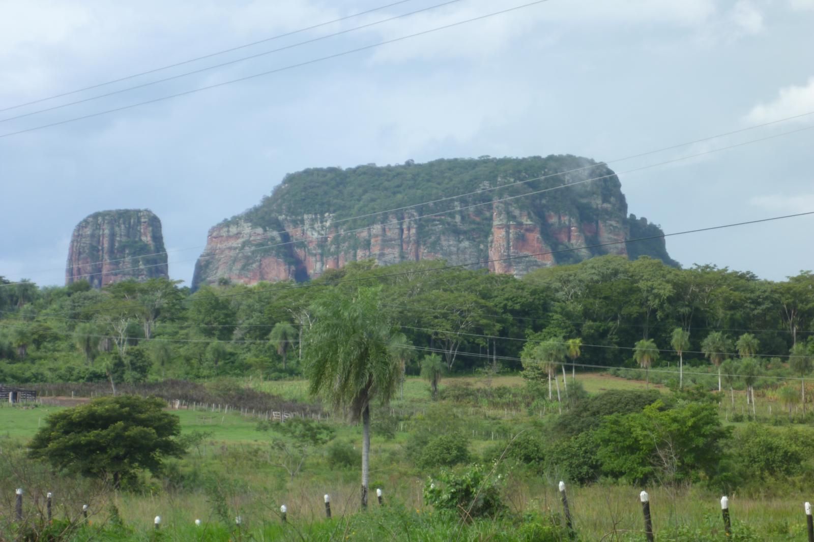 Hay dos desaparecidos en el cerro Memby - Nacionales - ABC Color
