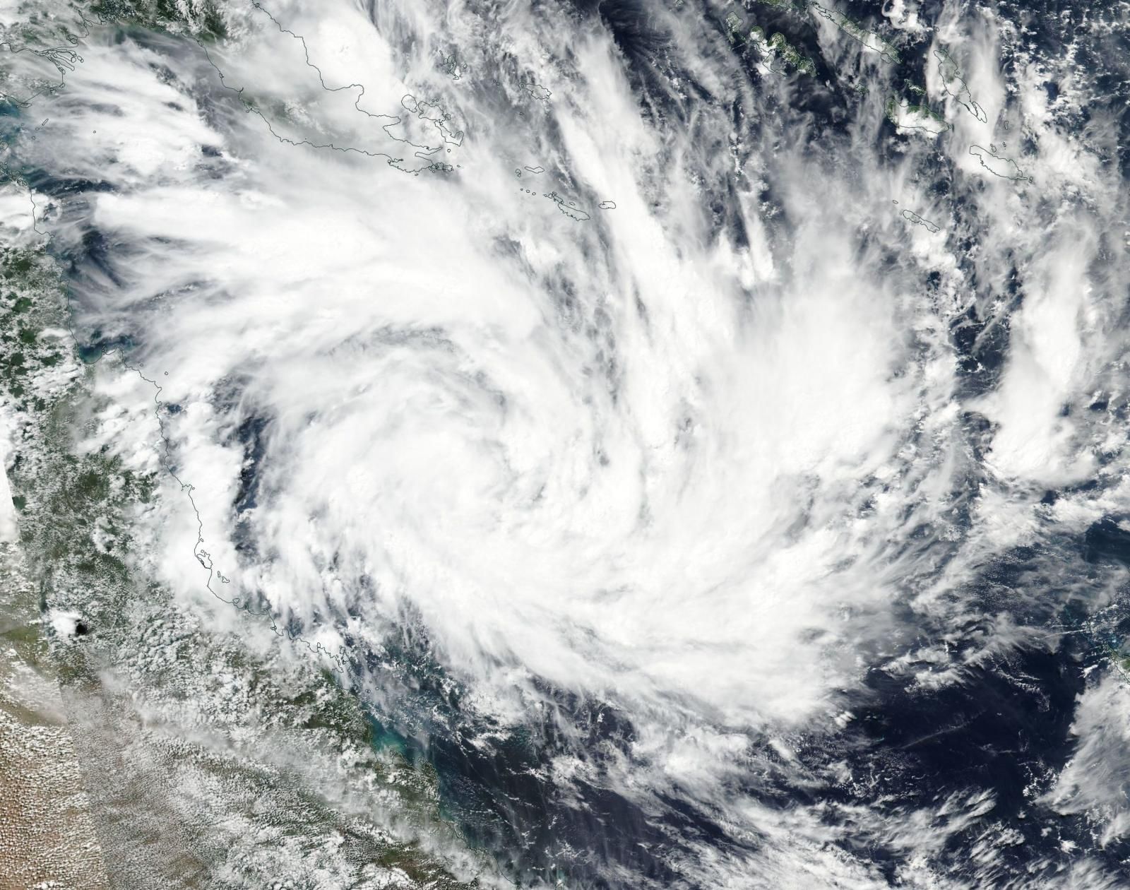 Miles de personas evacuadas del norte de Australia por ciclón Debbie ...