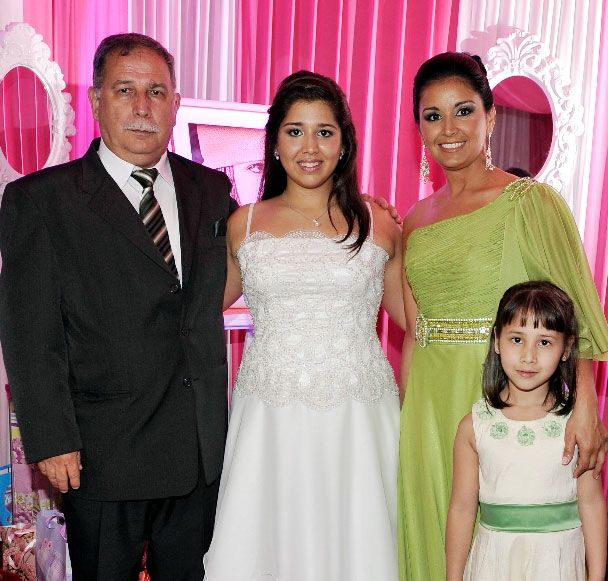 María Paz Stanley - Sociales - ABC Color