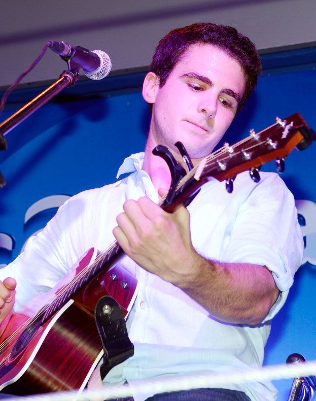 Concierto de Iván Zavala, en La Peatonal - Sociales - ABC Color