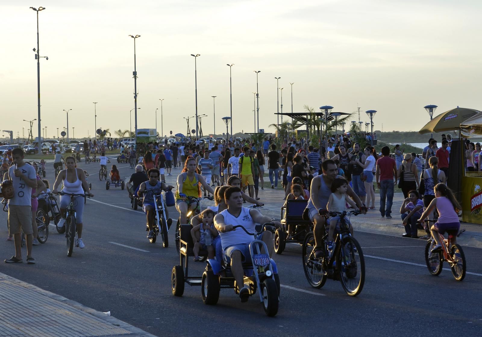 La Costanera sigue siendo una opción de esparcimiento - Galerías de ...