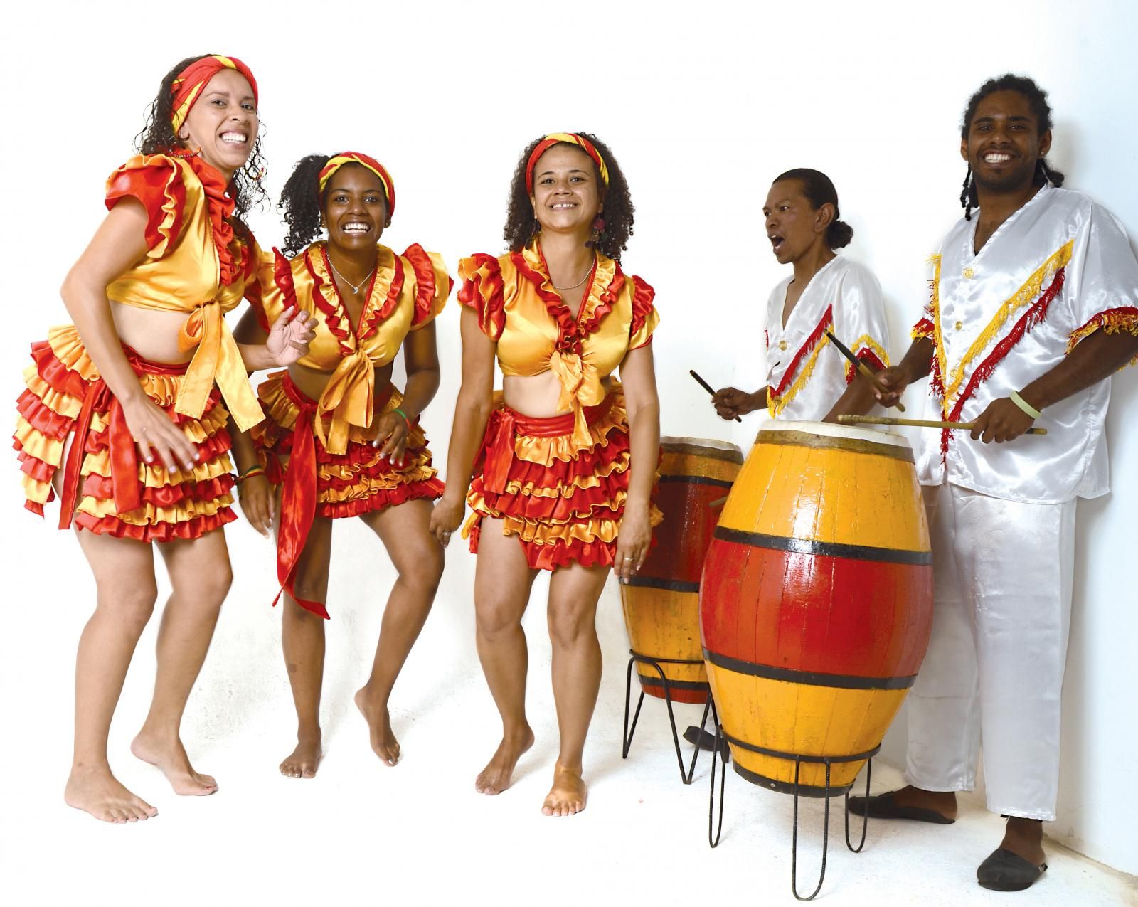 Kamba Cua, Tamborileo de orgullo y cultura - ABC Revista - ABC Color