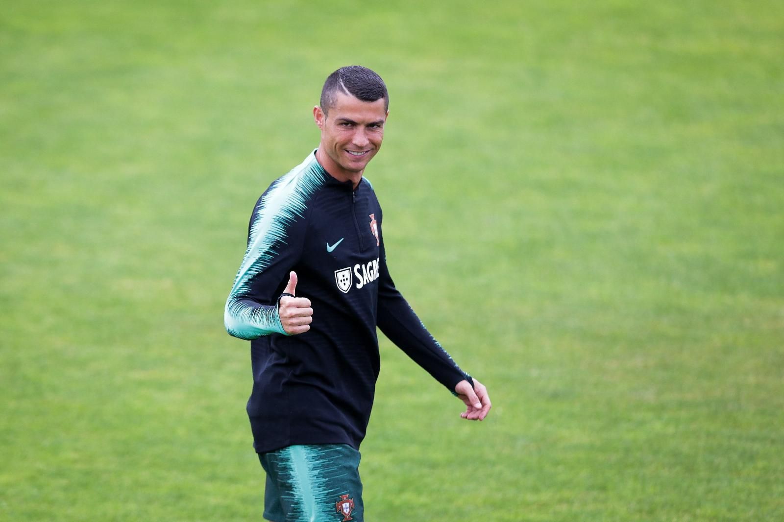 CR7 se une discretamente a su selección - Fútbol - ABC Color