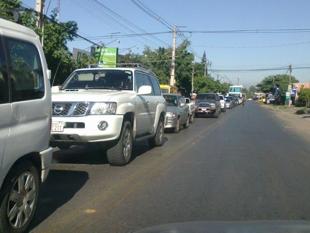 Tránsito congestionado en las rutas - Nacionales - ABC Color