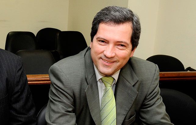 Proceso a exfiscal puede extinguirse - Nacionales - ABC Color