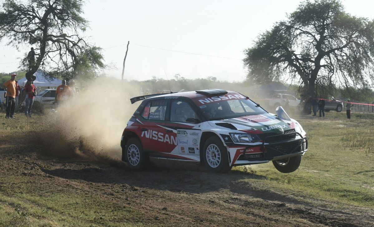 El Rally tiene nuevo líder - Automovilismo - ABC Color