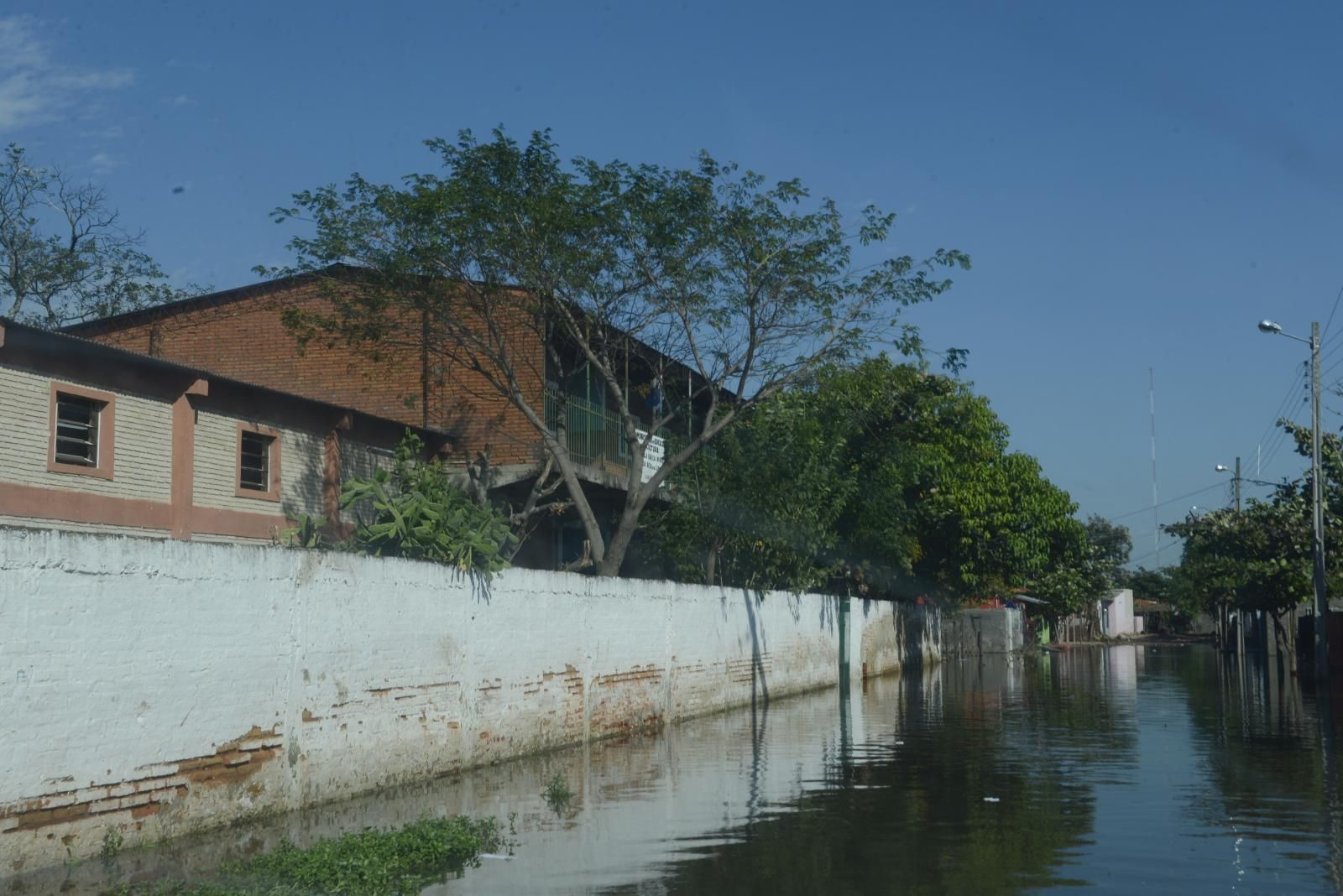 Más escuelas inundadas - Nacionales - ABC Color