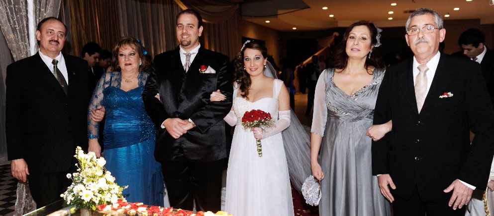 Adriana Spinzi Blanco y Ugo Poletti Medina - Sociales - ABC Color