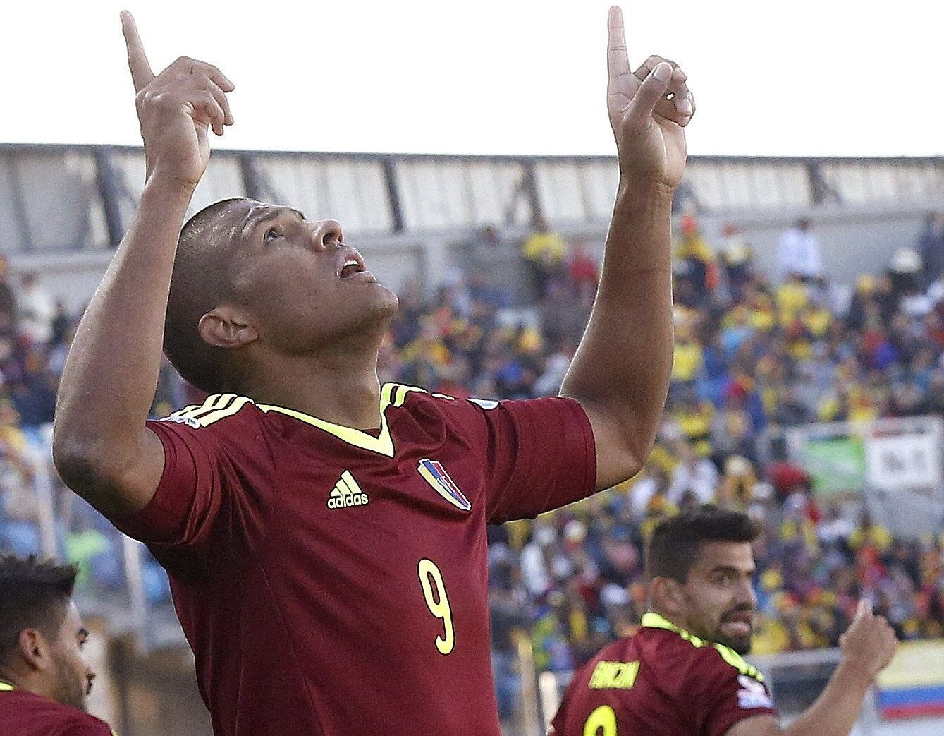 Cifra récord por Rondón - Fútbol - ABC Color