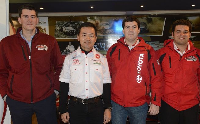 La noche Rally en el stand de Toyotoshi - Sociales - ABC Color