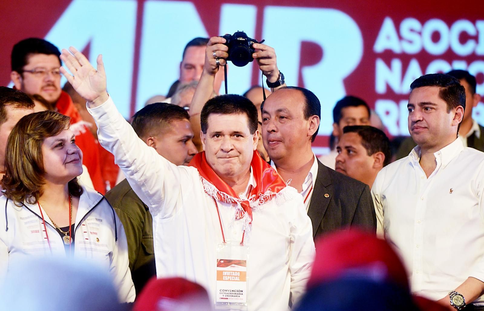 Partido Colorado “bajó línea” a sus diputados - Nacionales - ABC Color