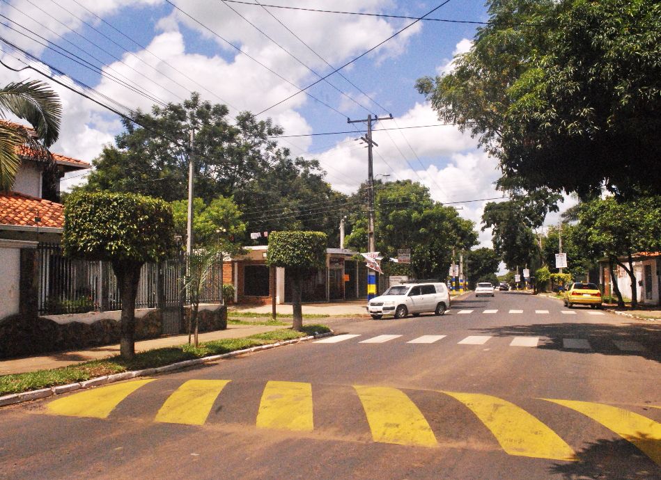 Destacan obras viales en trayecto de Luque - Interior - ABC Color