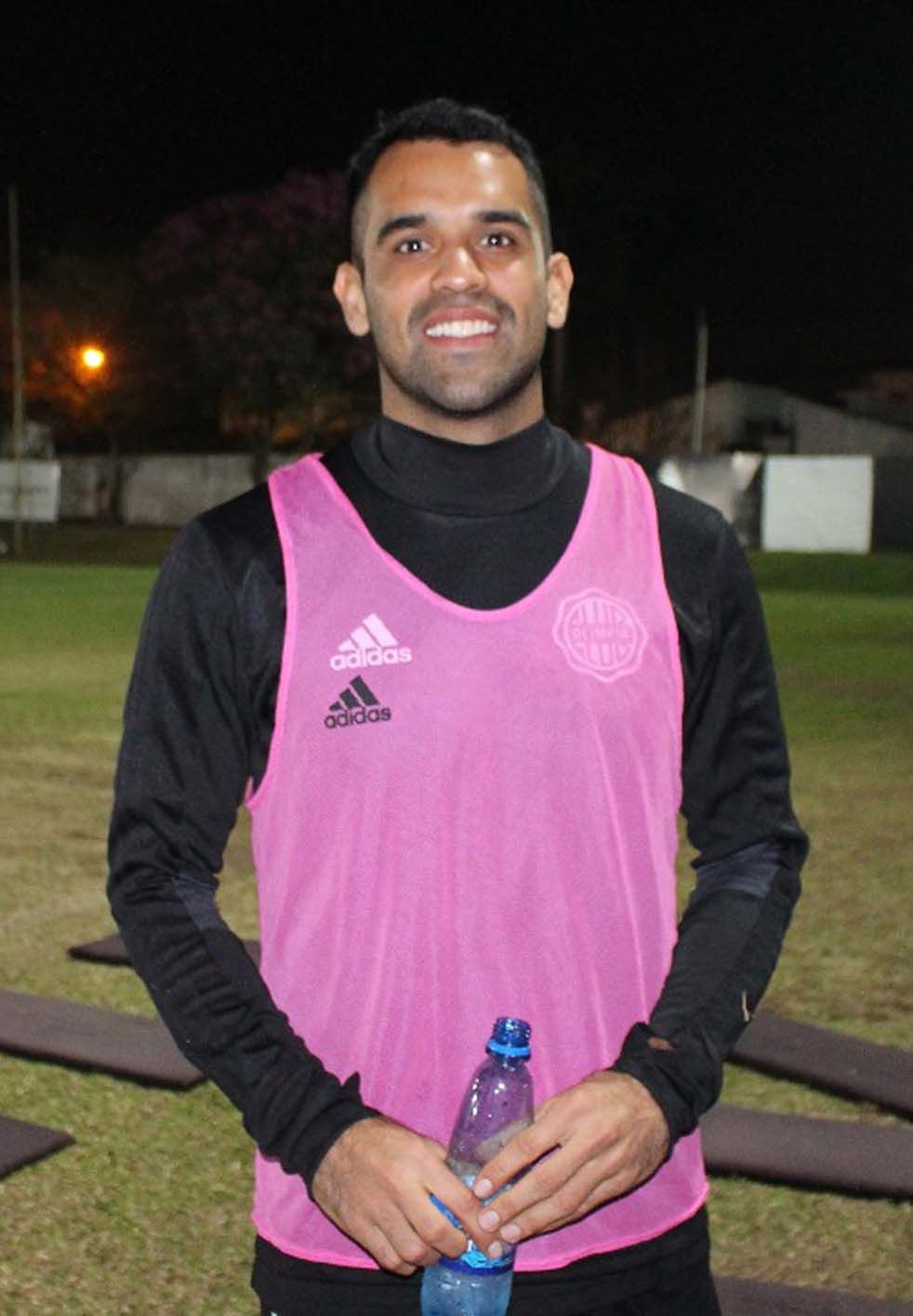 Rolón está de vuelta y resta definir su futuro - Deportes - ABC Color