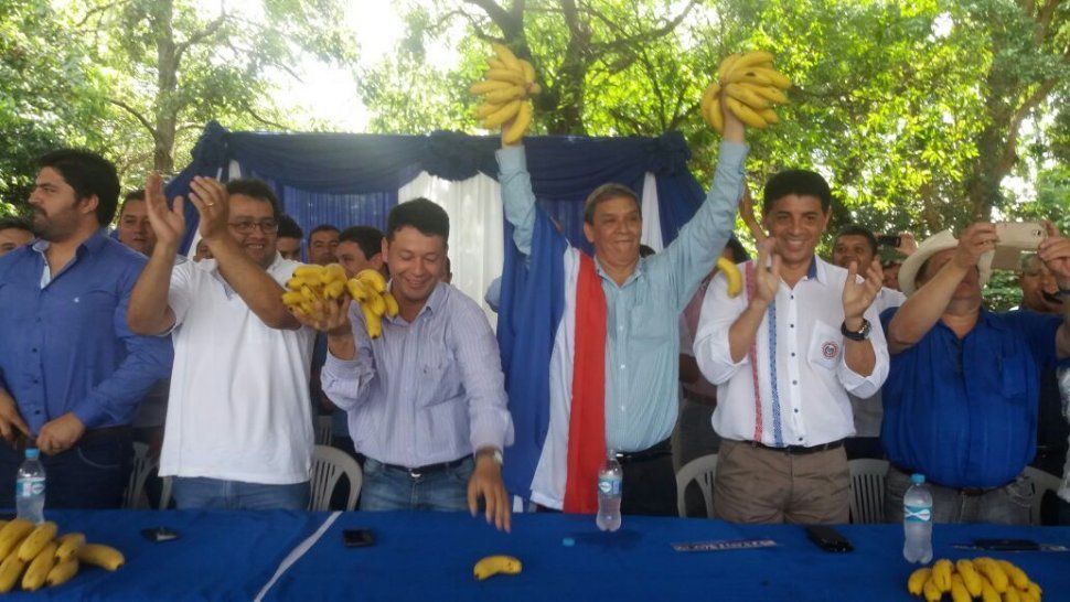 PLRA pagó bananas repartidas por Pakova - Nacionales - ABC Color