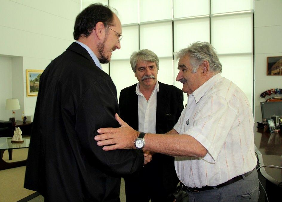 Mujica recibió a Carrillo en Uruguay - Nacionales - ABC Color