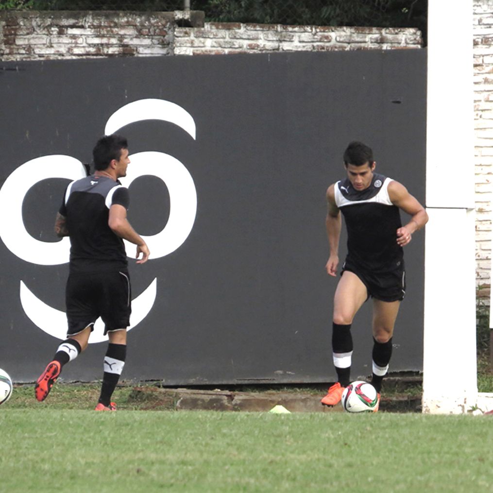 “Chiqui” ubica de nuevo a Ale Silva en el equipo - Deportes - ABC Color