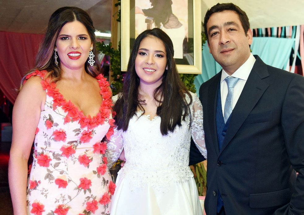 Kiara Alexandra Palacios Aveiro - Sociales - ABC Color