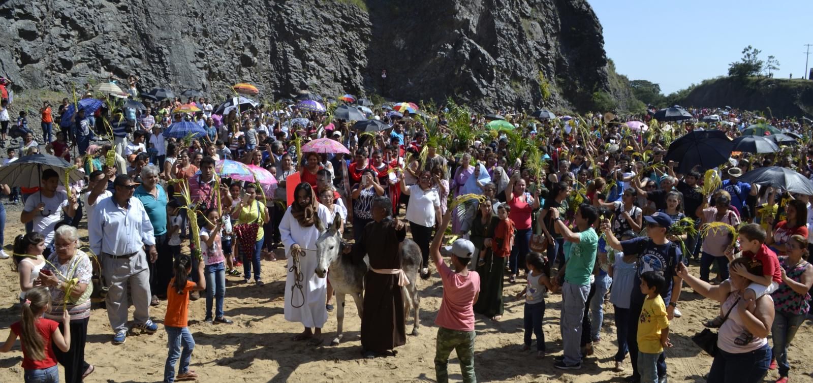 Arraigada tradición católica en el interior - Interior - ABC Color