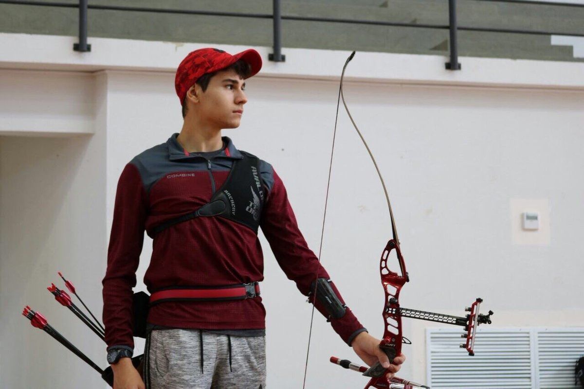 Alejandro Benítez bate RNA en Las Vegas - Polideportivo - ABC Color