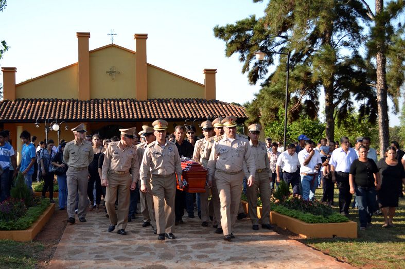 Emotiva despedida a madre del “Pepe” Cardozo - Fútbol - ABC Color